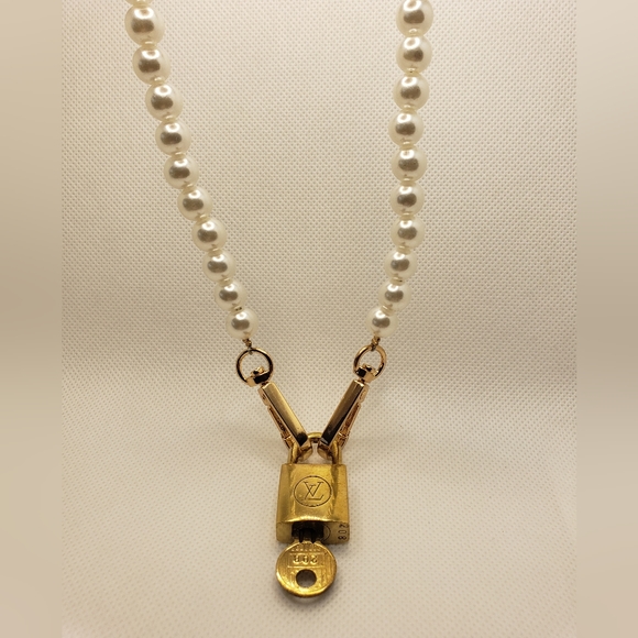 Louis Vuitton | Bags | Rare 28 Louis Vuitton Lock And Key Set With ...